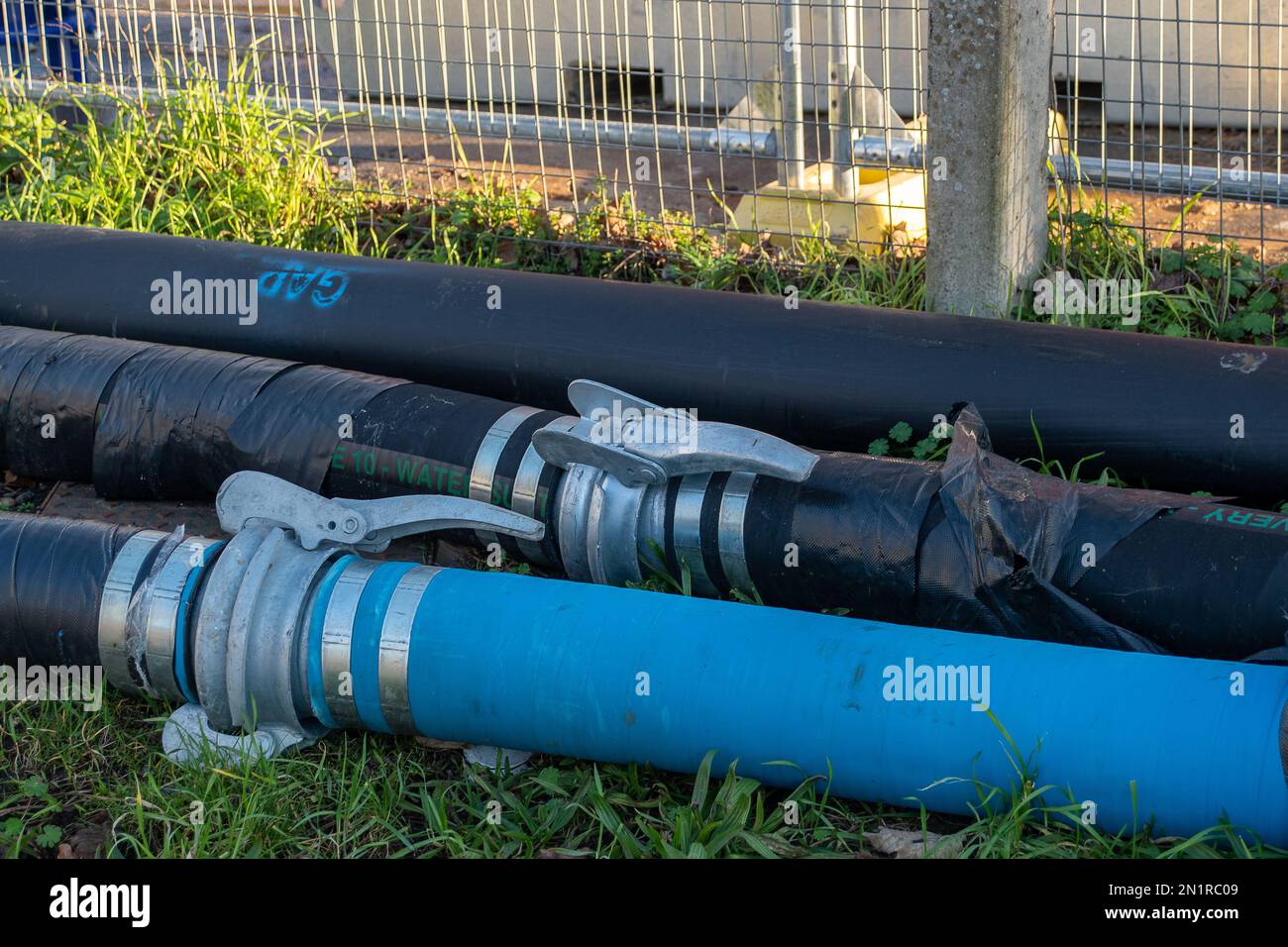 Emergency repair thames water hi-res stock photography and images - Alamy