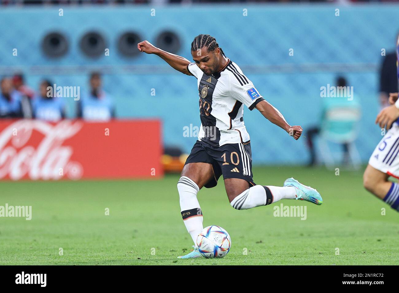 AR-RAJJAN, QATAR - NOVEMBER 23: Serge Gnabry during the FIFA World Cup ...
