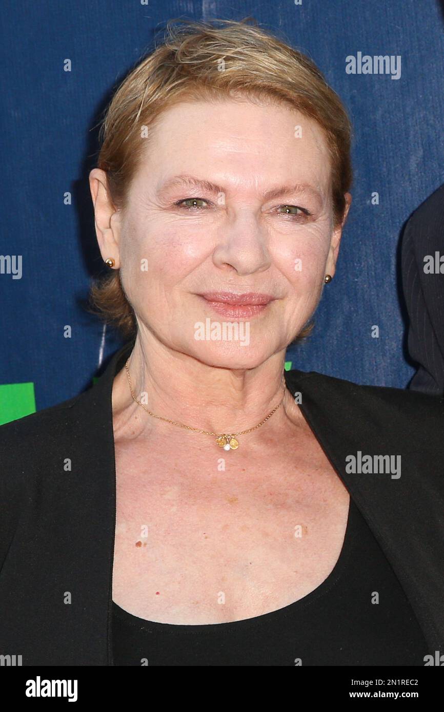Dianne Wiest arrives at the Summer TCA CBS, CW, Showtime Party at ...