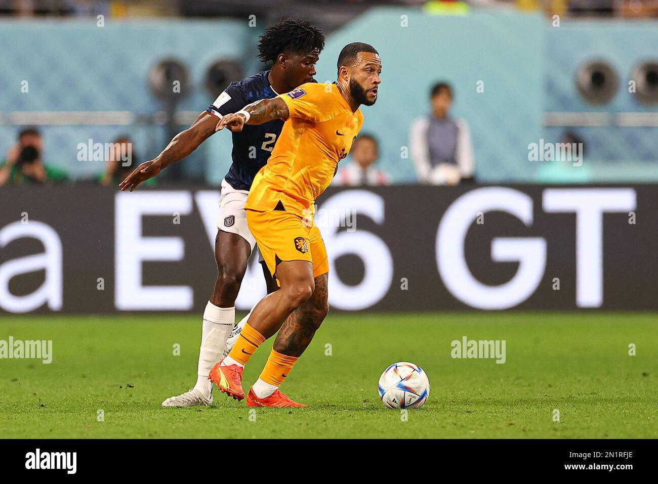 DOHA, QATAR - NOVEMBER 25: Memphis Depay during the FIFA World Cup ...