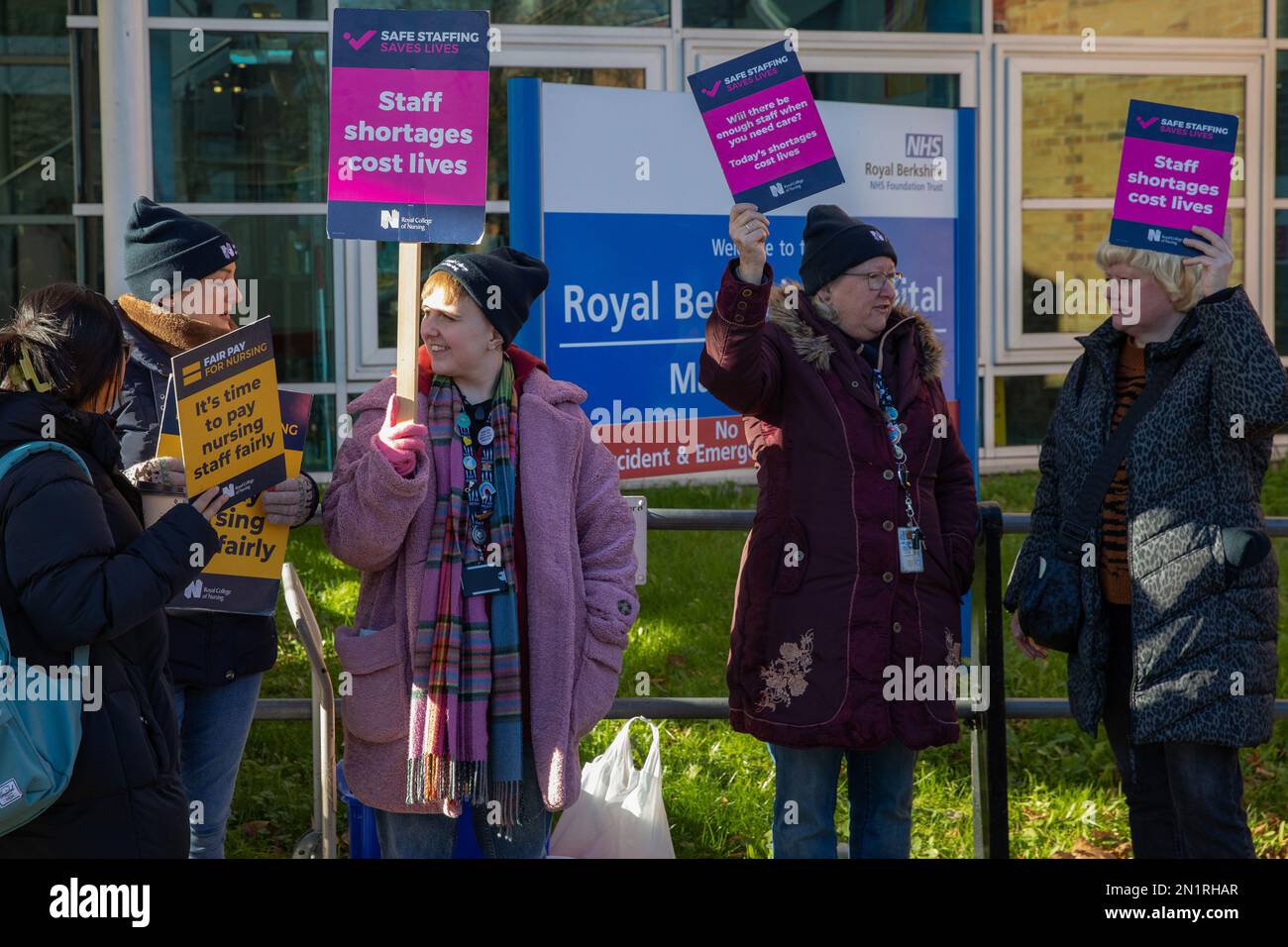 Reading, UK. 6th February, 2023. Nurses hold signs at an official ...