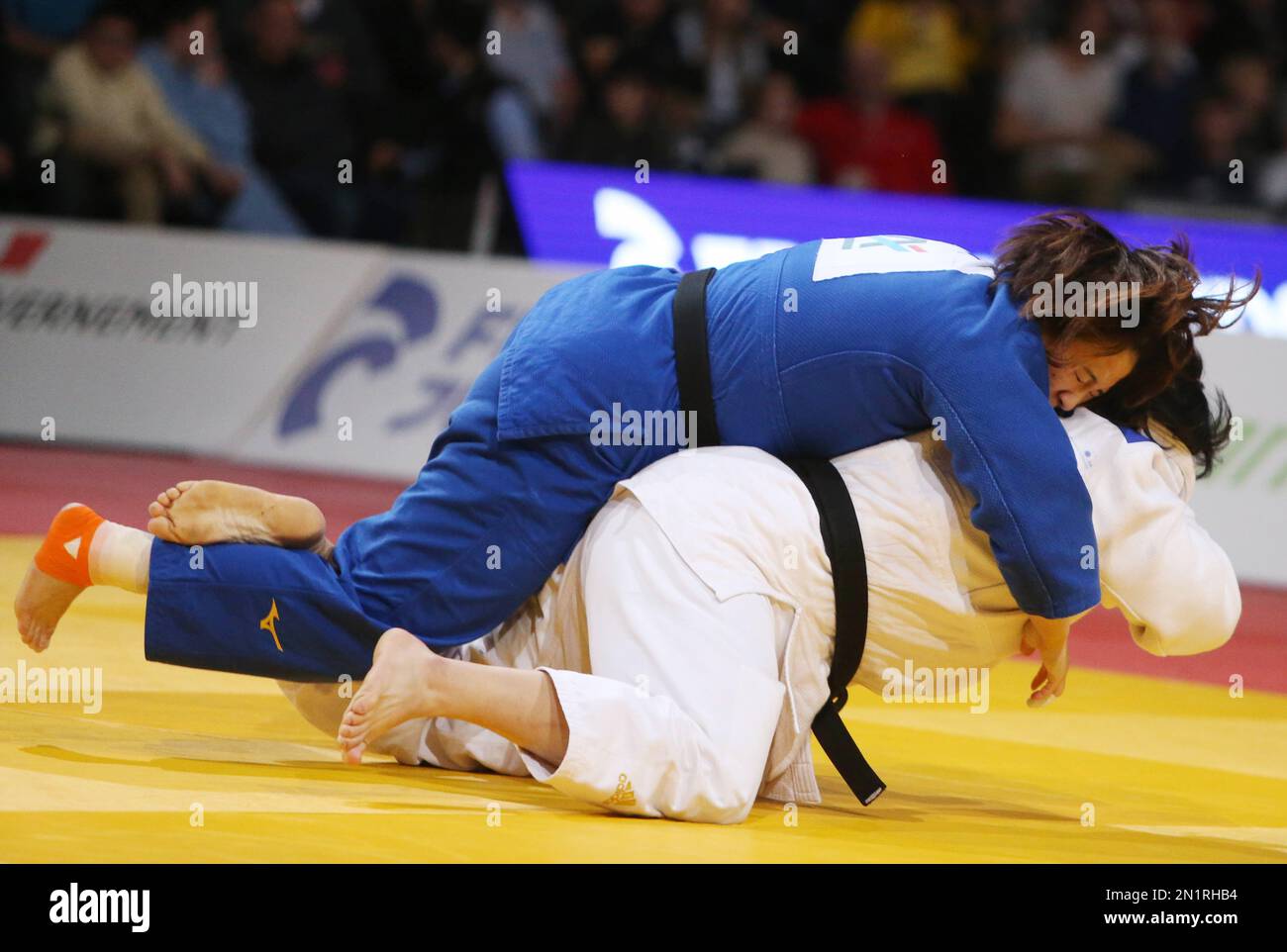 Ha-yun Kim of Korea against Maya Akiba of Japan, Women's +78Kg during ...