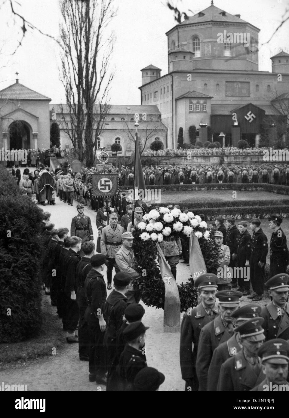 The funeral of the eighth victim of the assassination attempt on Fuhrer ...