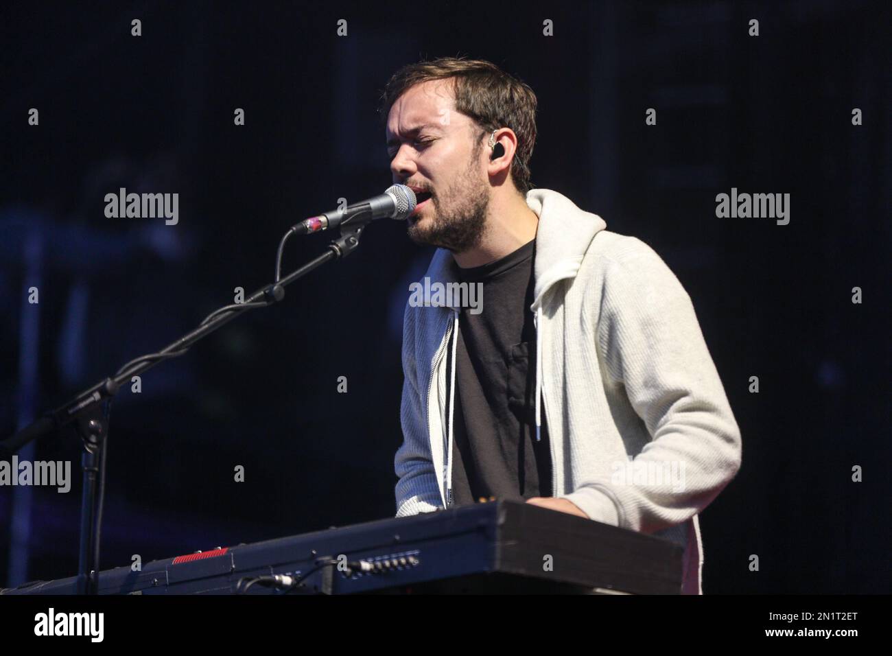 Ben Lovett of Mumford & Sons performs at Outside Lands Music Festival ...