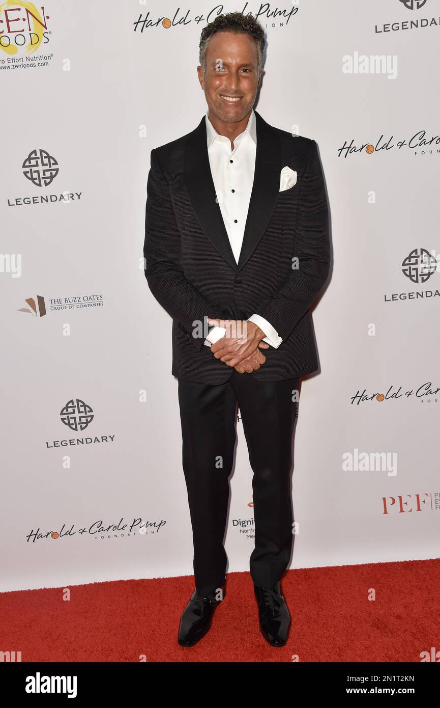 Philip Esformes arrives at the 15th Annual Harold and Carole Pump ...