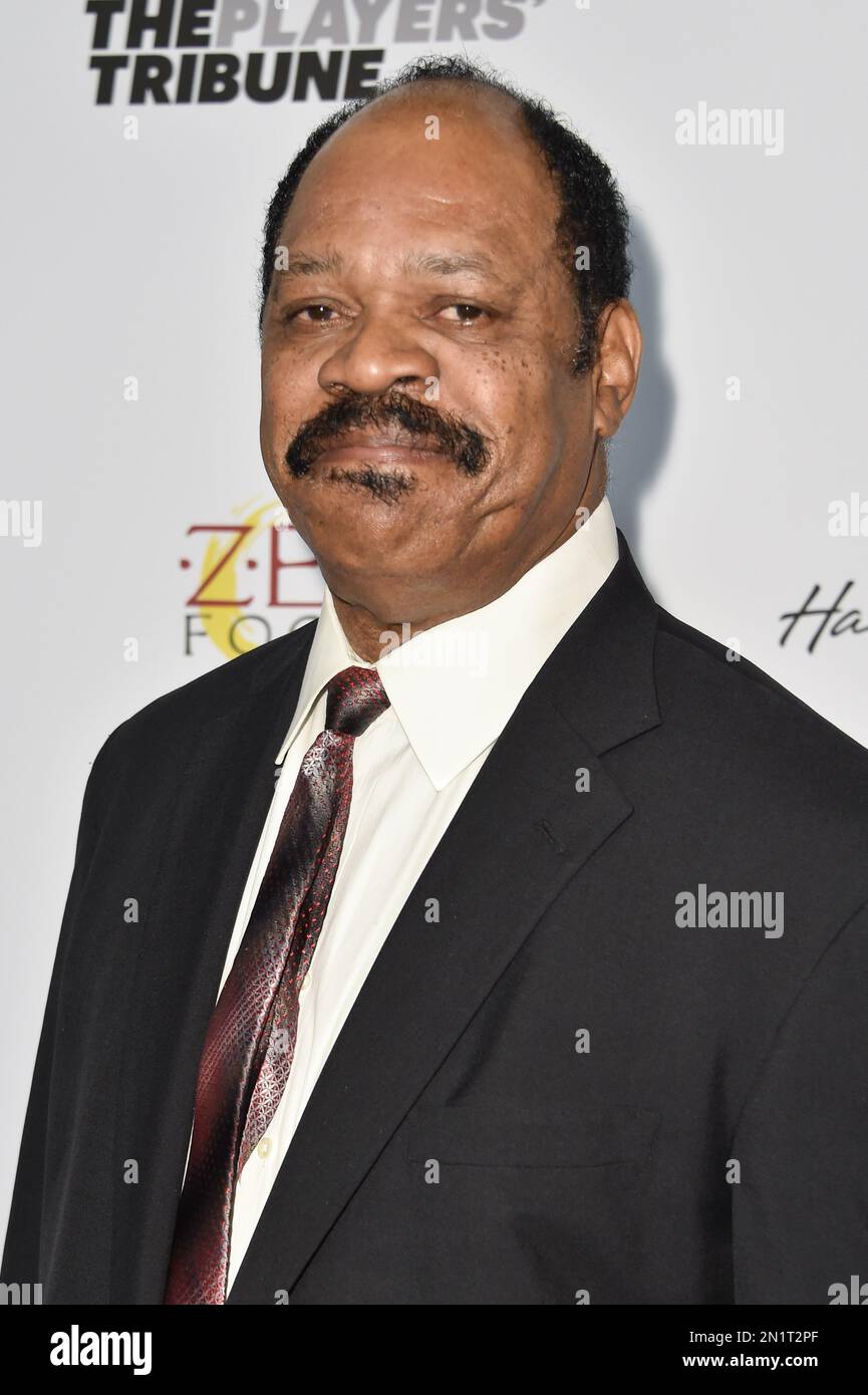 Artis Gilmore arrives at the 15th Annual Harold and Carole Pump Foundation Gala held at the ...