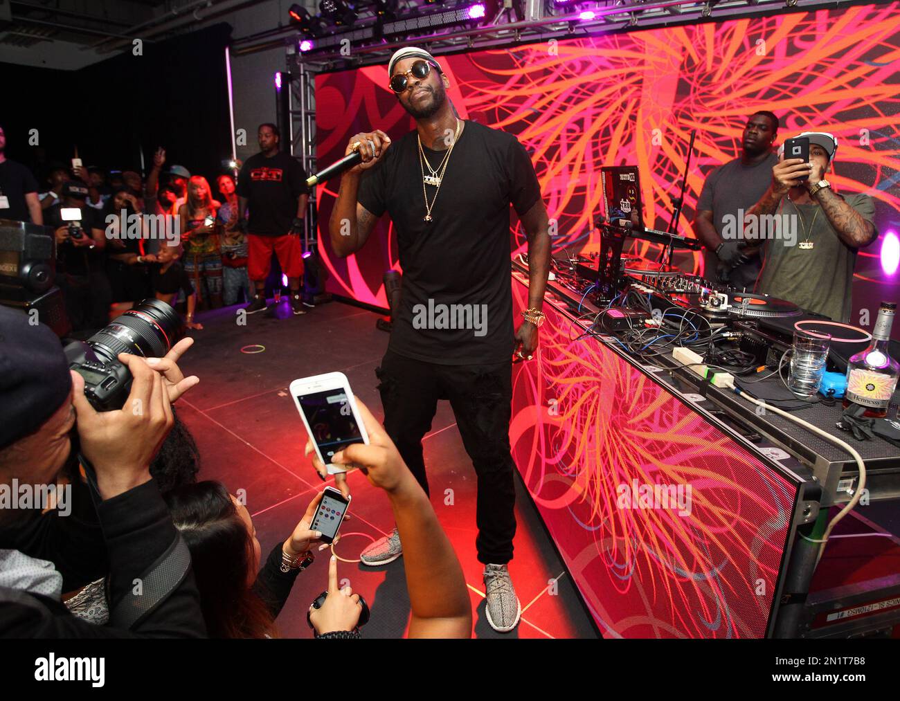 IMAGE DISTRIBUTED FOR HENNESSY - Rapper 2 Chainz, center, is seen at ...