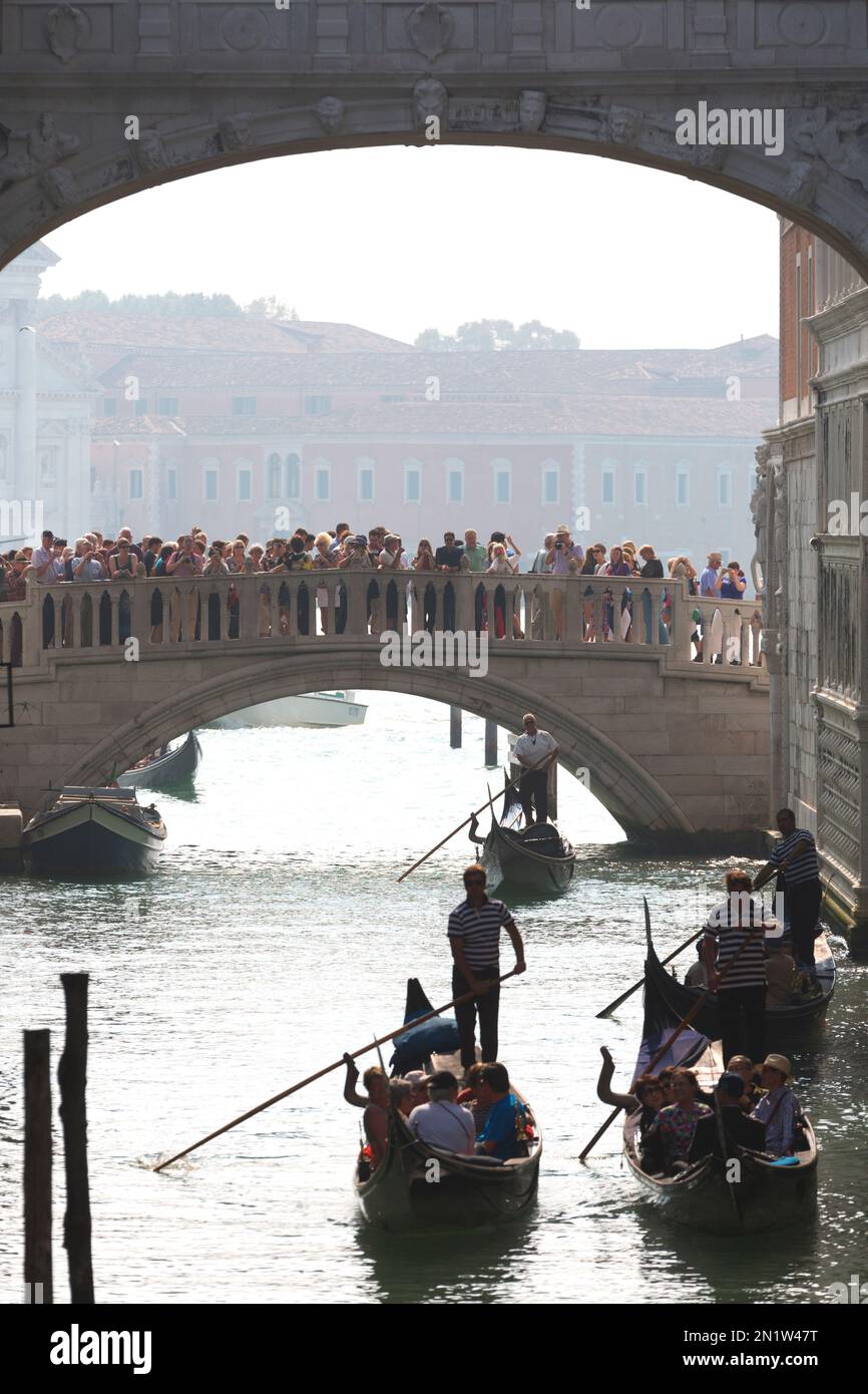 Italy, Venice, looking underneath the Bridge of Sighs towards Ponte ...