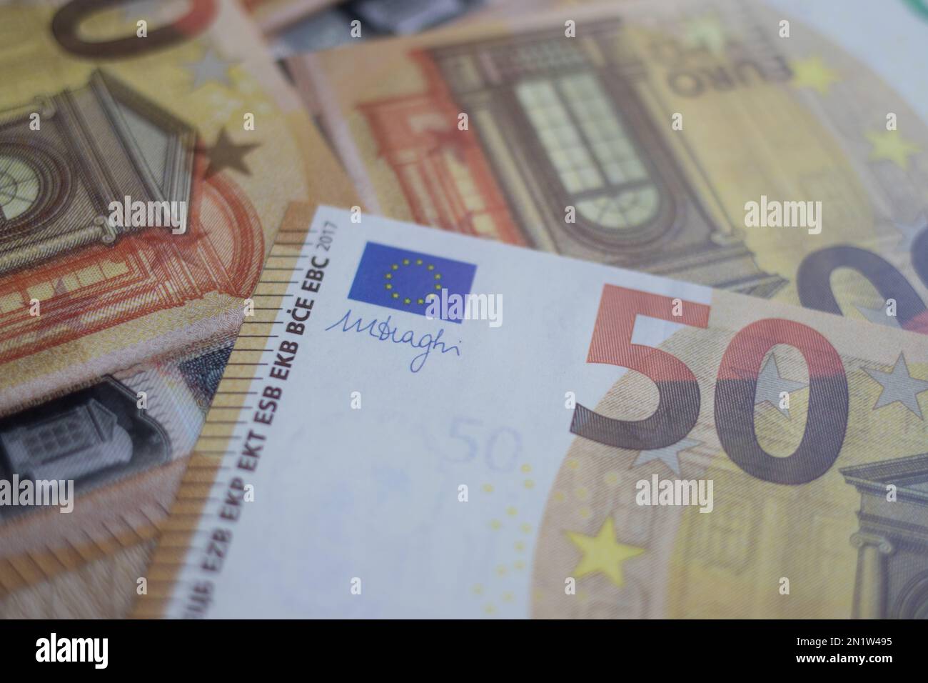 50 euros note hi-res stock photography and images - Alamy