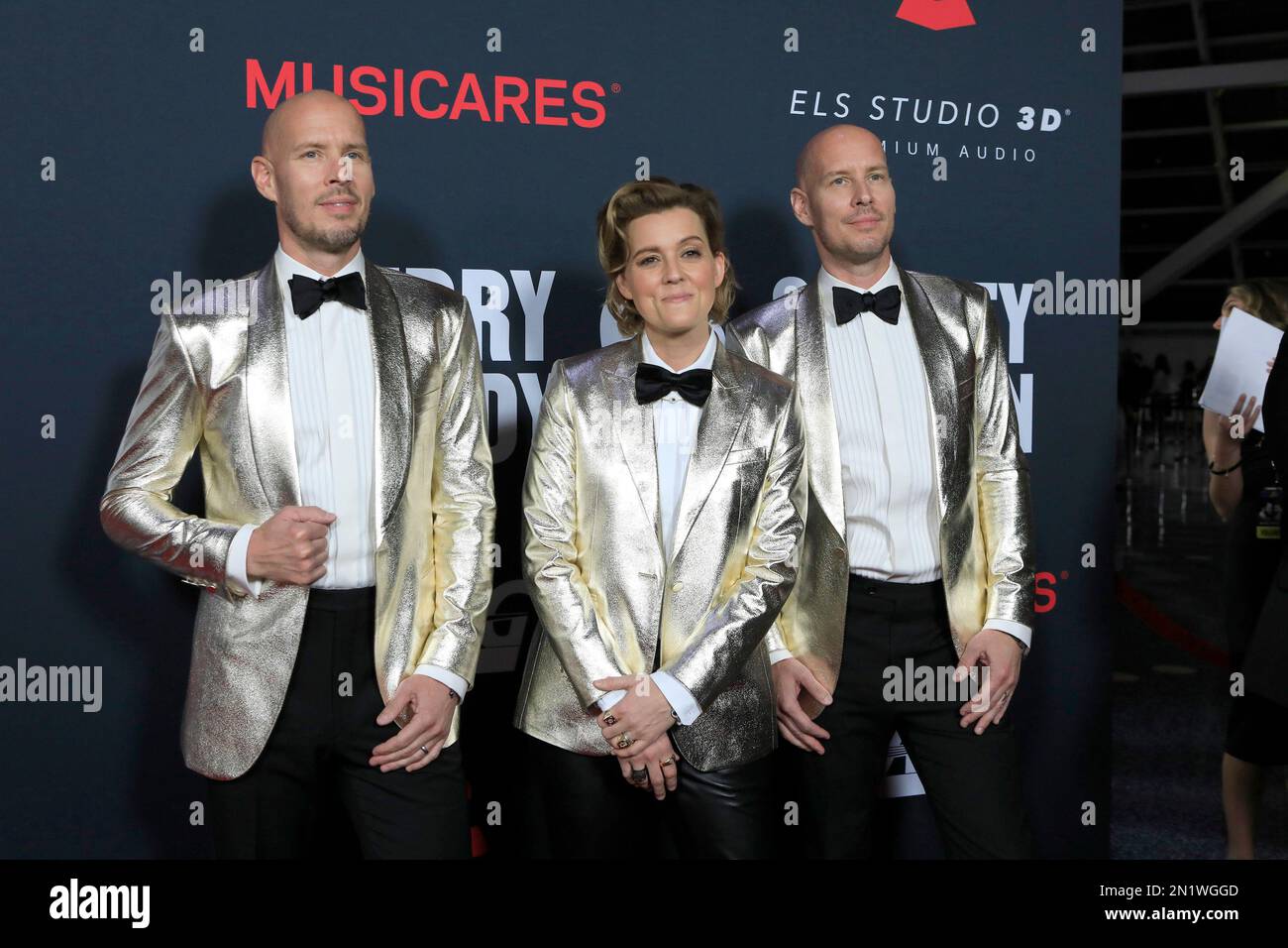 LOS ANGELES - DEC 3: Phil Hanseroth, Brandi Carlile, Tim Hanseroth at ...