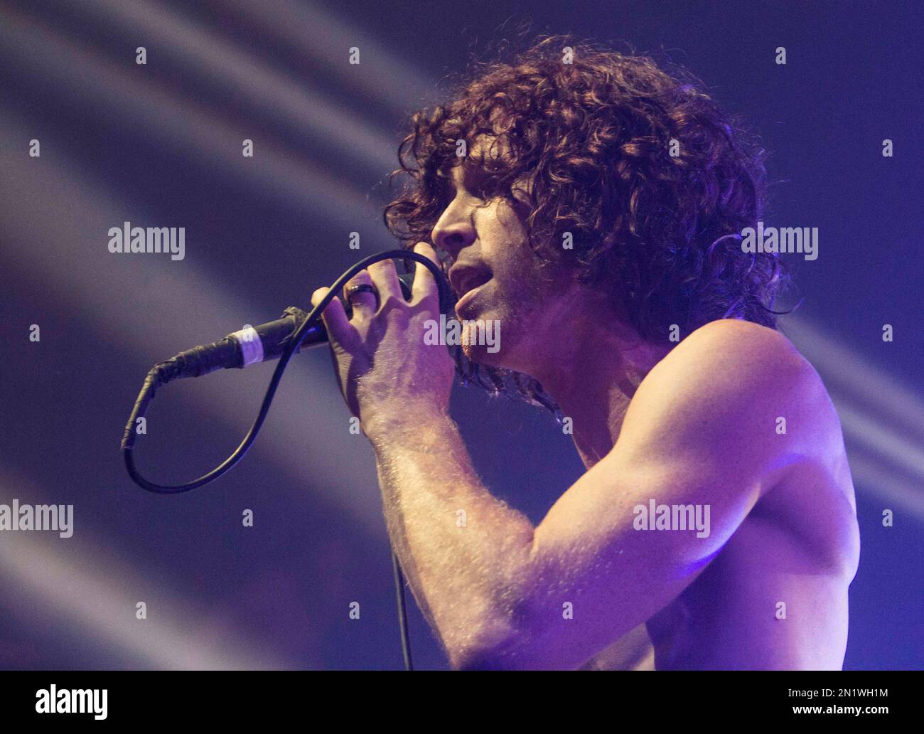 Jonny Hawkins with Nothing More performs as the opener for Shinedown at ...