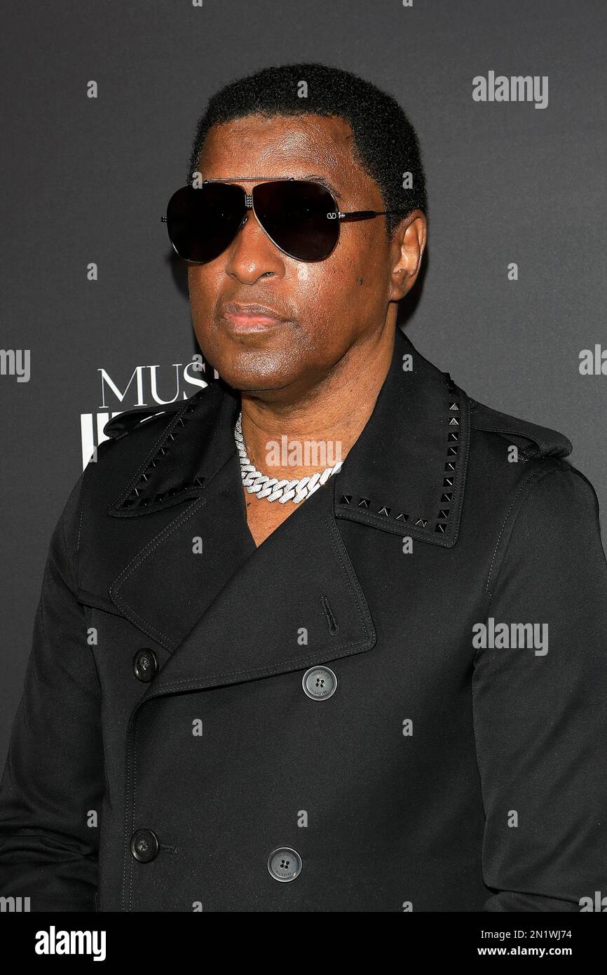 Babyface grammy hi-res stock photography and images - Alamy
