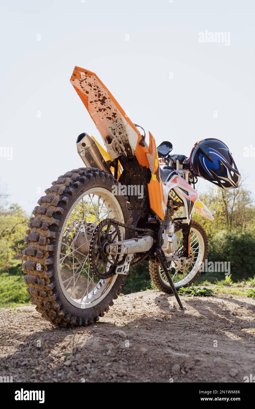 Rear view motocross bike rider hi-res stock photography and images - Alamy