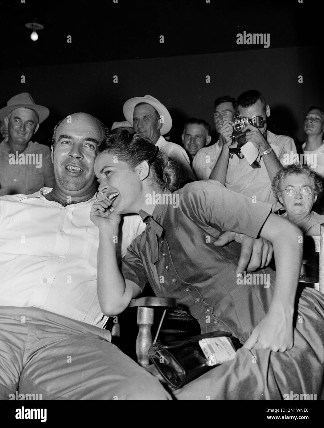 Juanita Milam Emmett Hasta