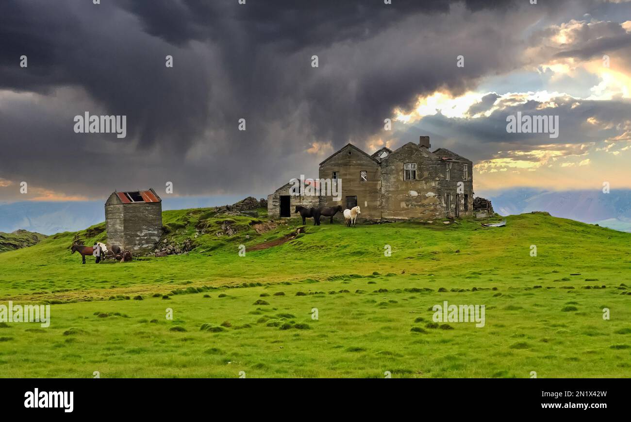 Beautiful icelandic lonely quiet rural landscape, abandoned old idyllic ...