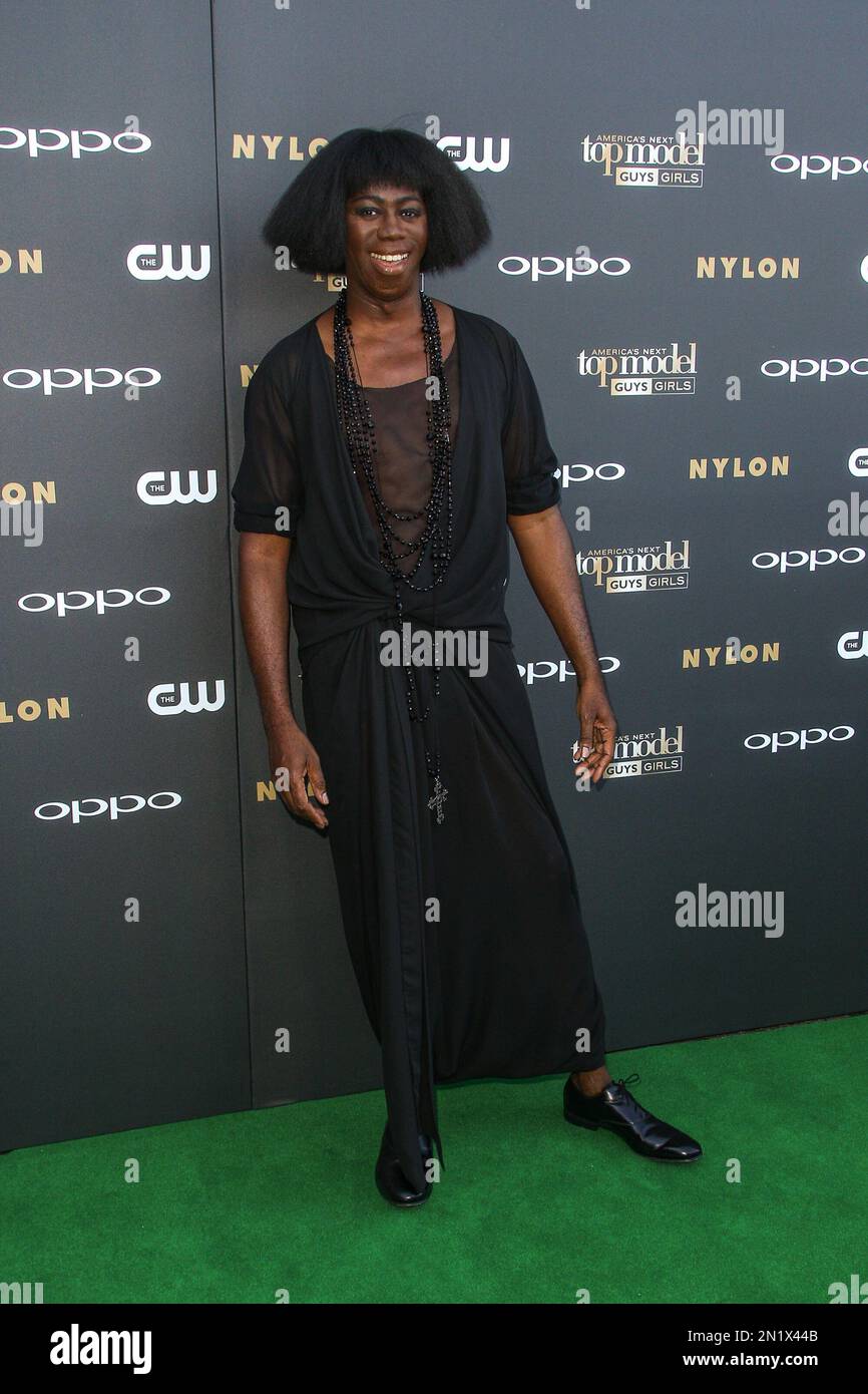 J. Alexander attends the 'America's Next Top Model' Cycle 22 Premiere ...