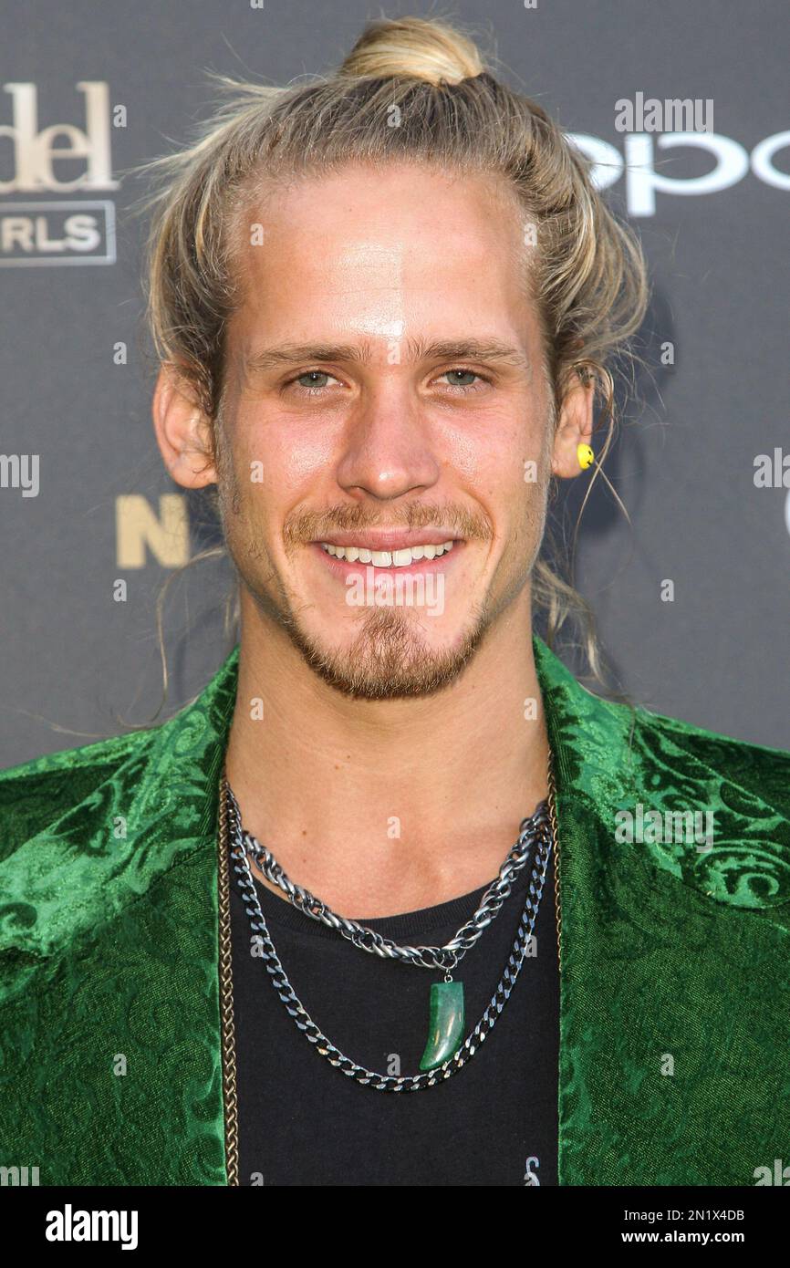Mikey Heverly attends the 'America's Next Top Model' Cycle 22 Premiere ...