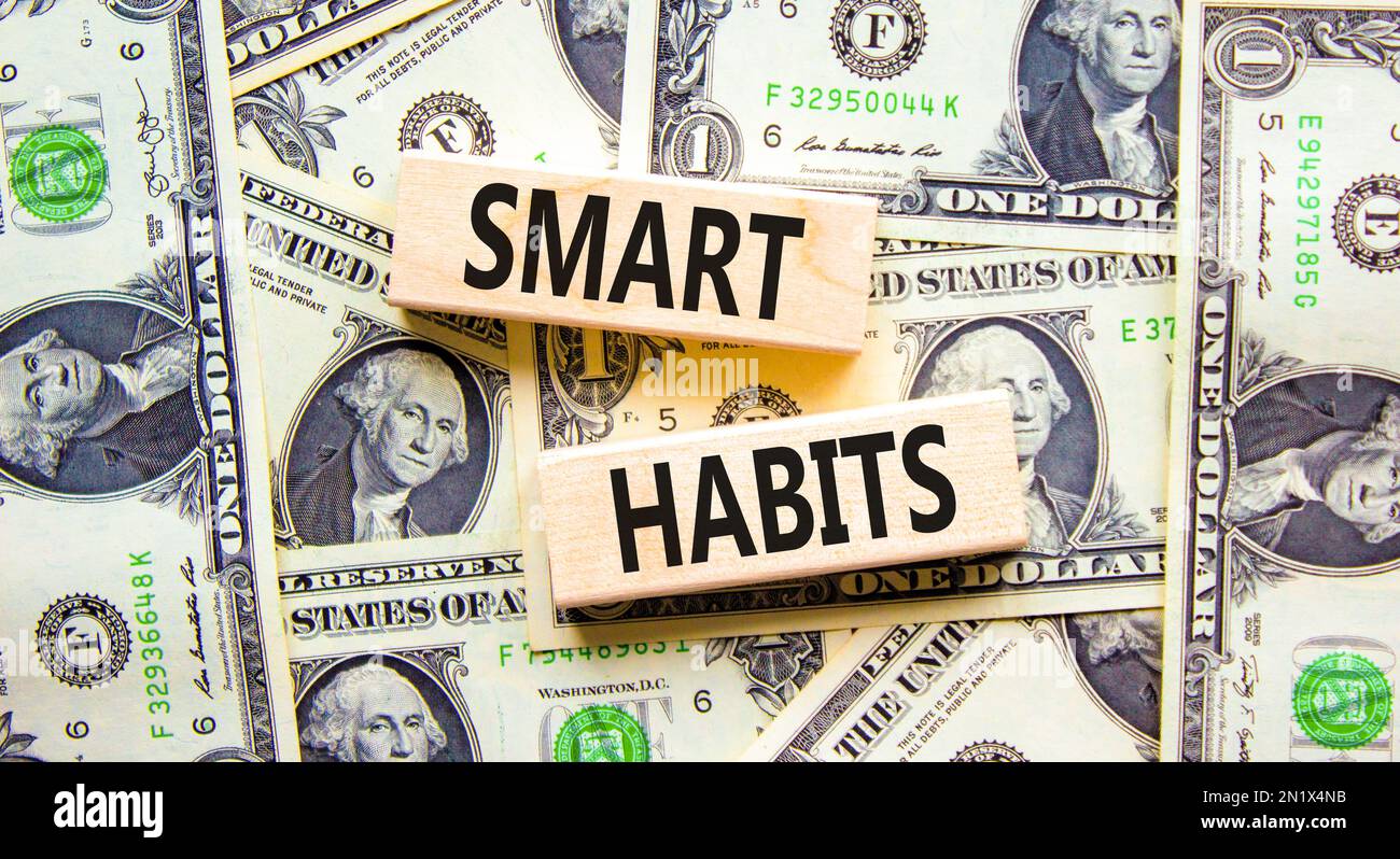 Smart habits symbol. Concept words Smart habits on wooden blocks ...