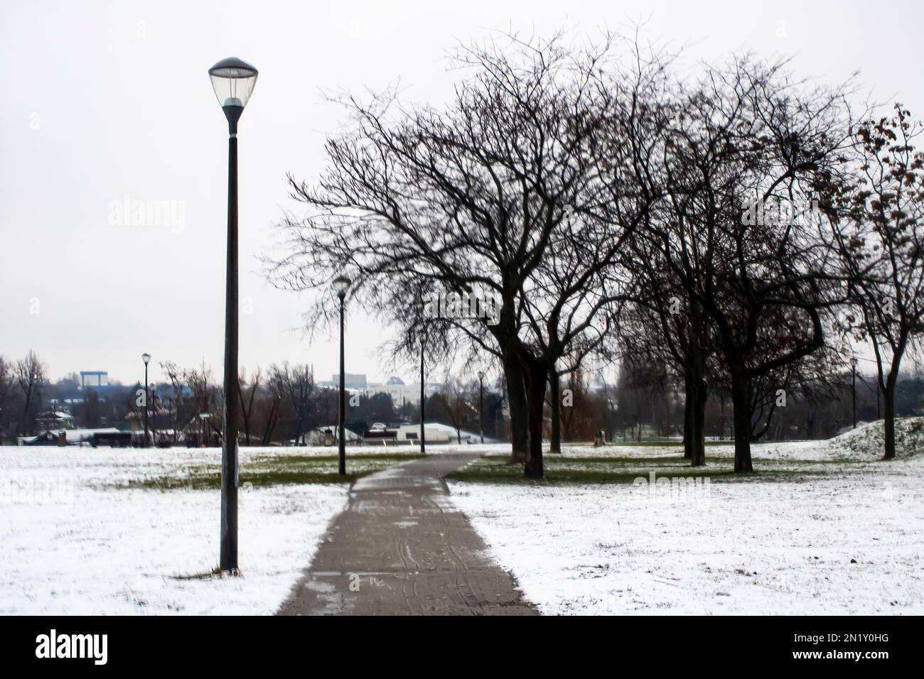 Park after snowfall Stock Photo - Alamy