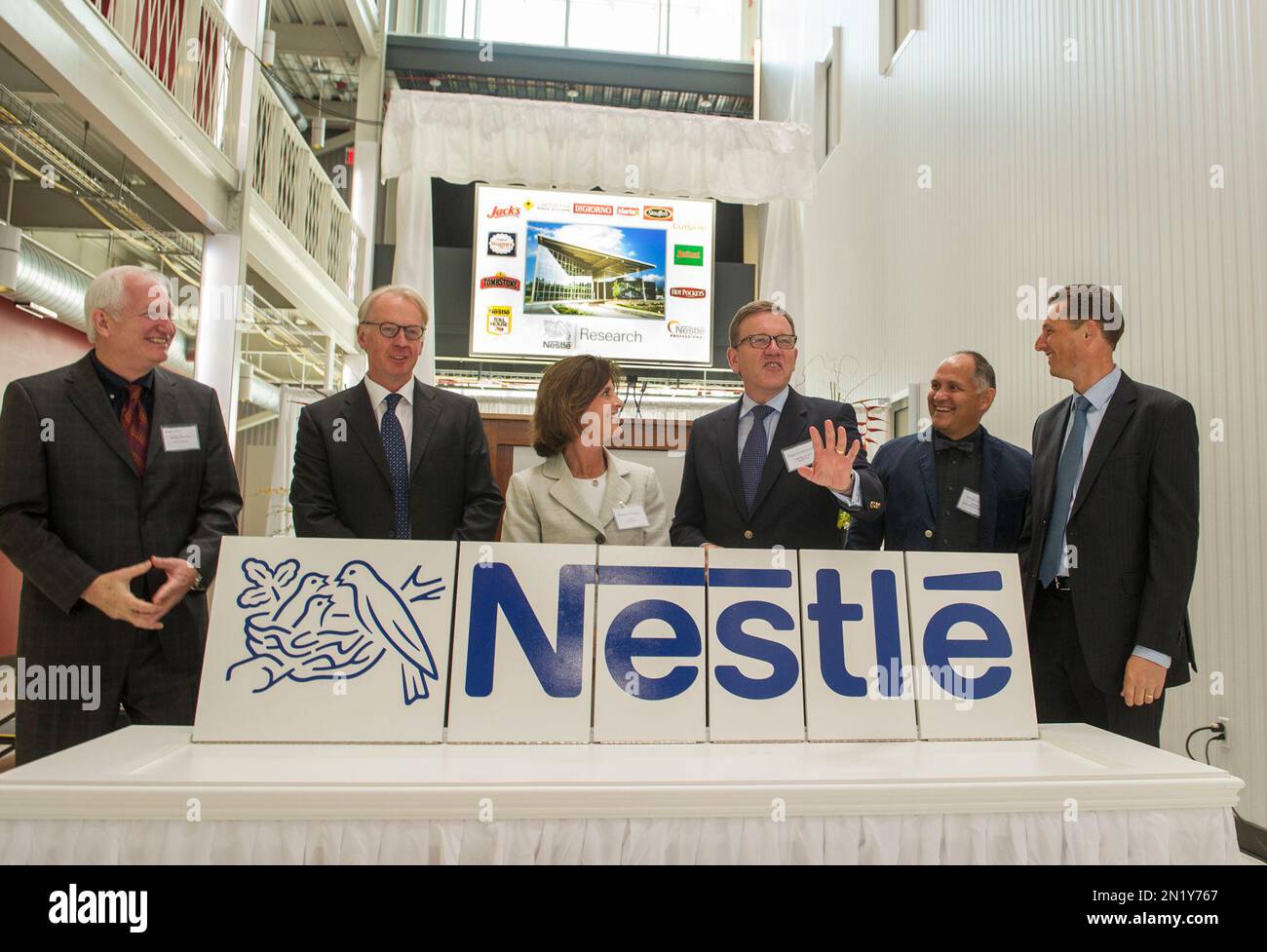 IMAGE DISTRIBUTED FOR NESTLÉ USA - From left, Andrew Reeves, Nestlé R&D ...