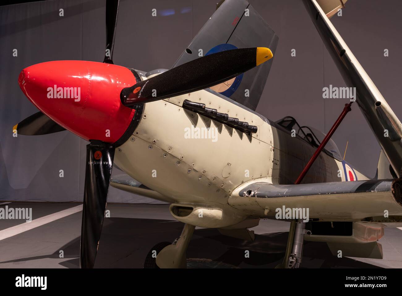 Supermarine seafire f17 sx137 hi-res stock photography and images - Alamy