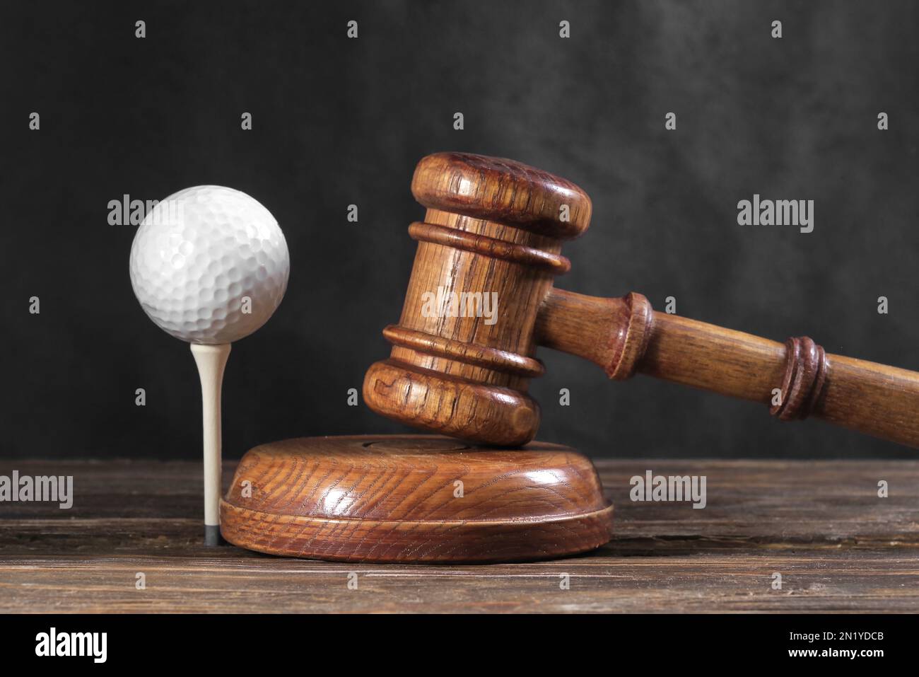 Gavel in court law hi-res stock photography and images - Alamy