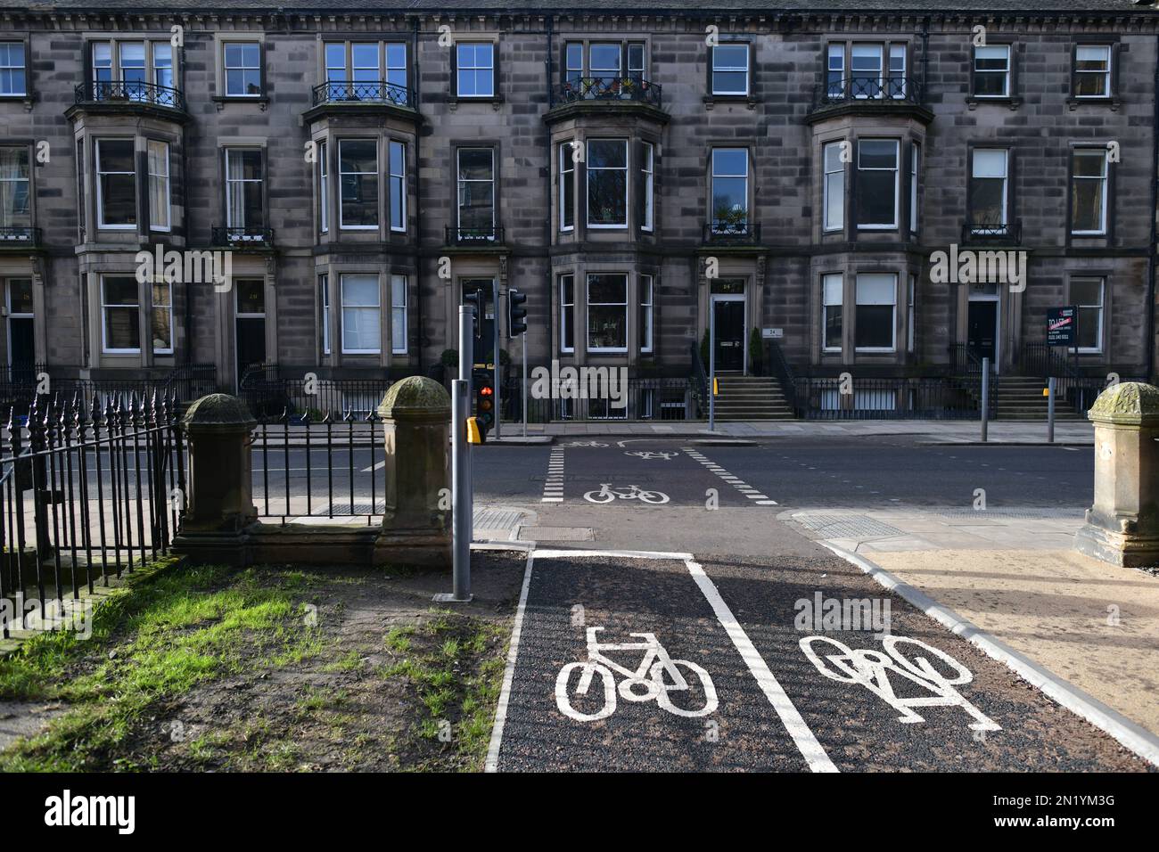 Edinburgh Scotland, UK 06 February 2023. General view of the cycle lane ...
