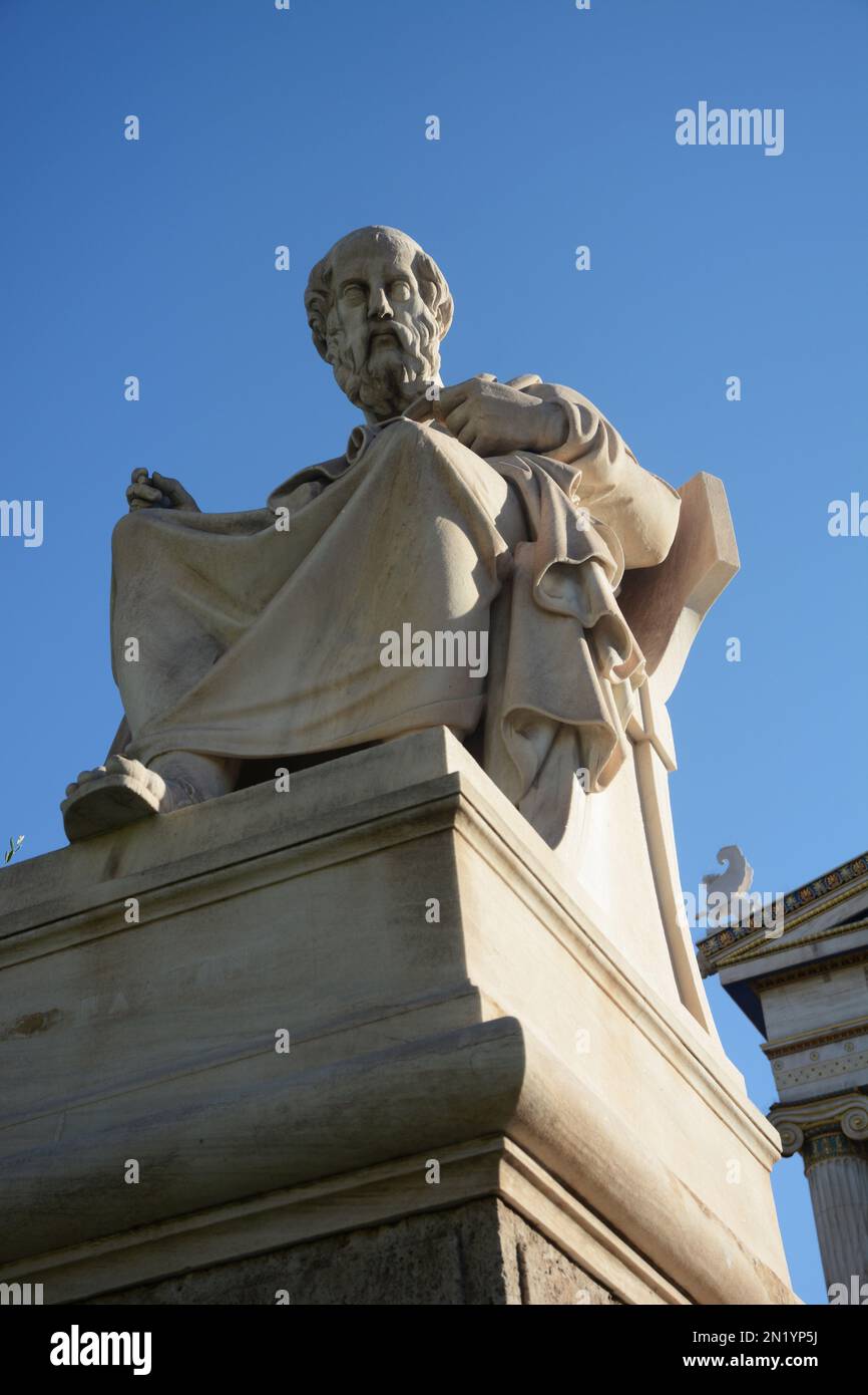 Socrates statue hi-res stock photography and images - Alamy