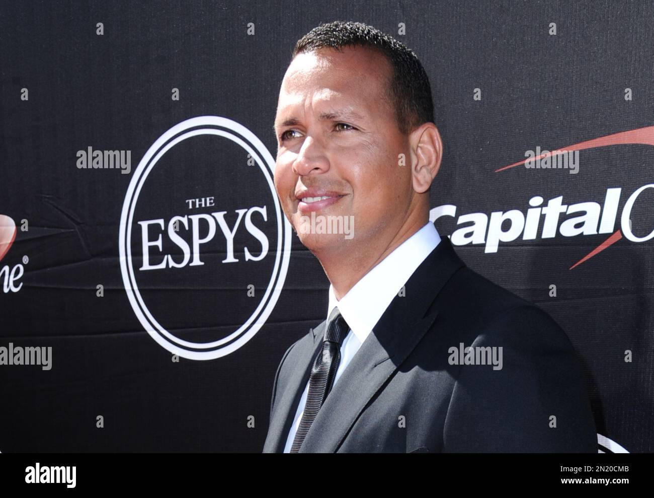 Former professional baseball player Derek Jeter arrives at the ESPY ...