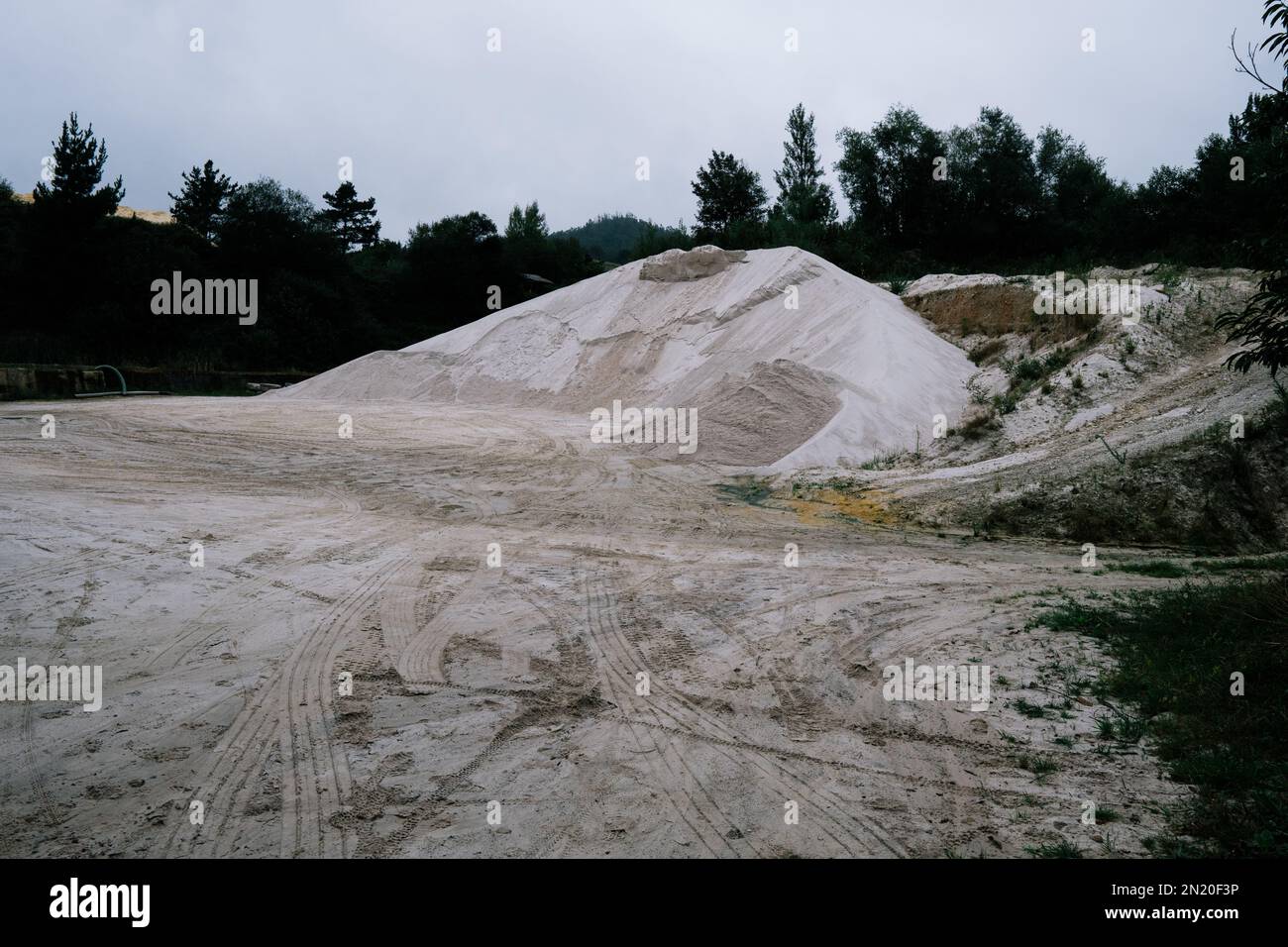 SAND FACTORY WITH A MOUNTAIN OF SAND SAND FACTORY WITH A MOUNTAIN OF ...