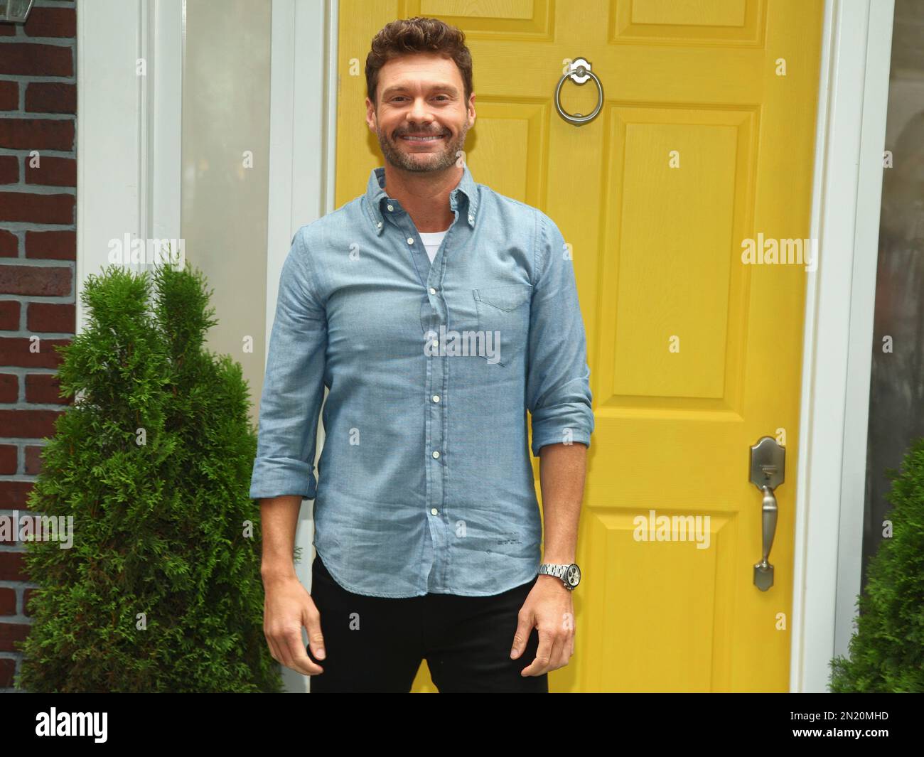 Ryan Seacrest participates in the "Knock Knock Live" pop up event ...