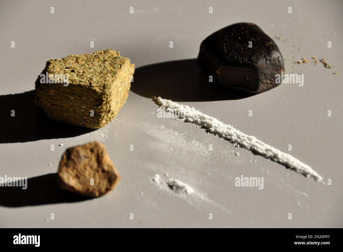 Maroc haschisch hi-res stock photography and images - Alamy