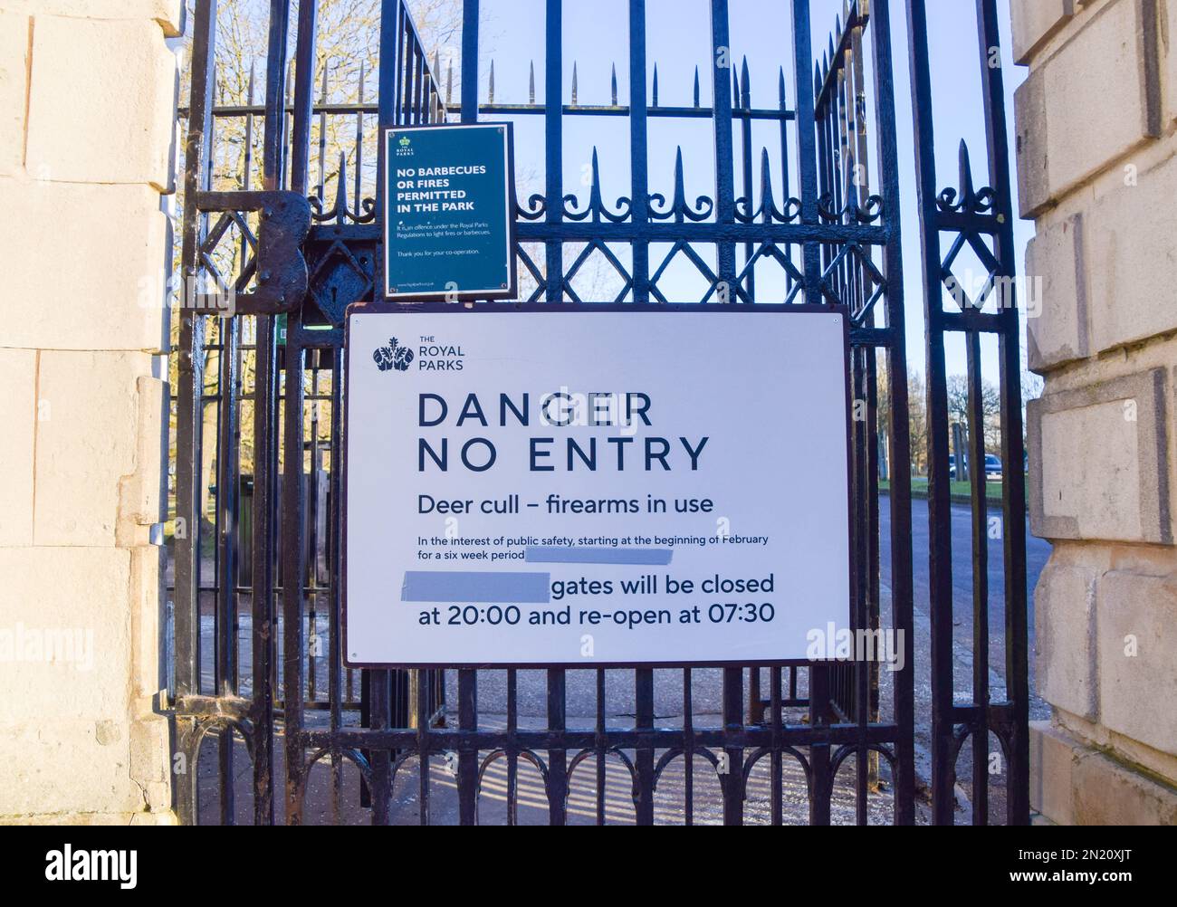 London, UK. 06th Feb, 2023. An official deer cull information sign is ...