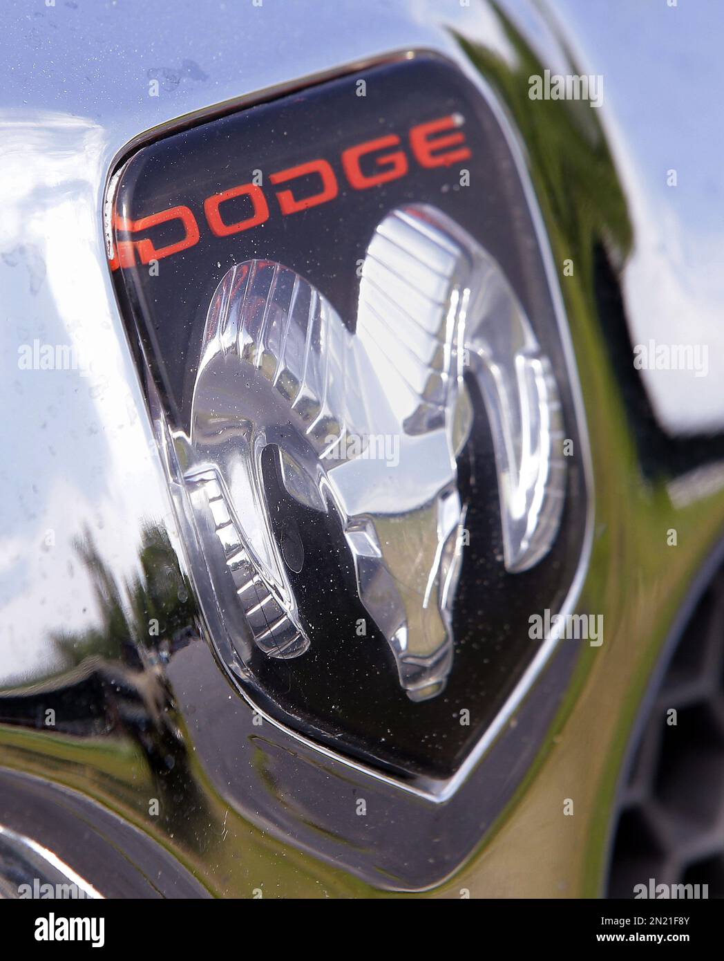 2014 Dodge Logo