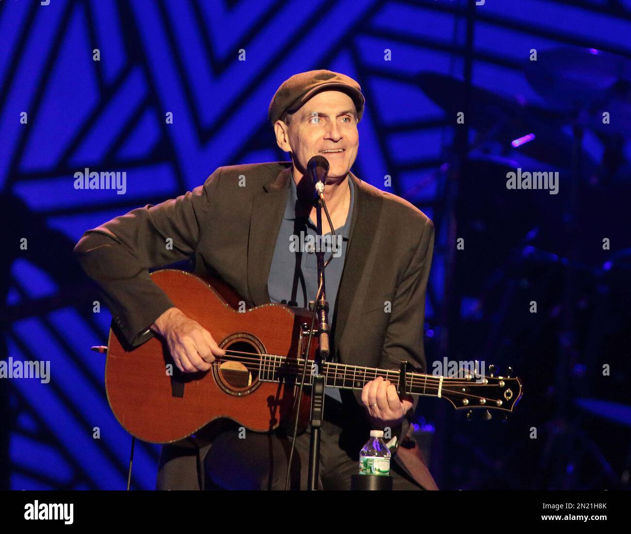 Singer-songwriter James Taylor performs in concert at the Giant Center ...