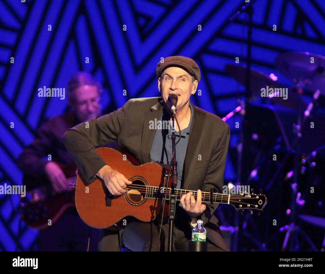 Singer-songwriter James Taylor performs in concert at the Giant Center ...