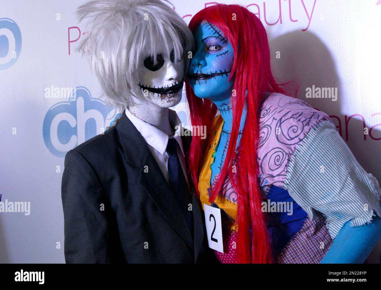 Myanmar cosplayers pose for photos during Yangon Cosplay Contest ...