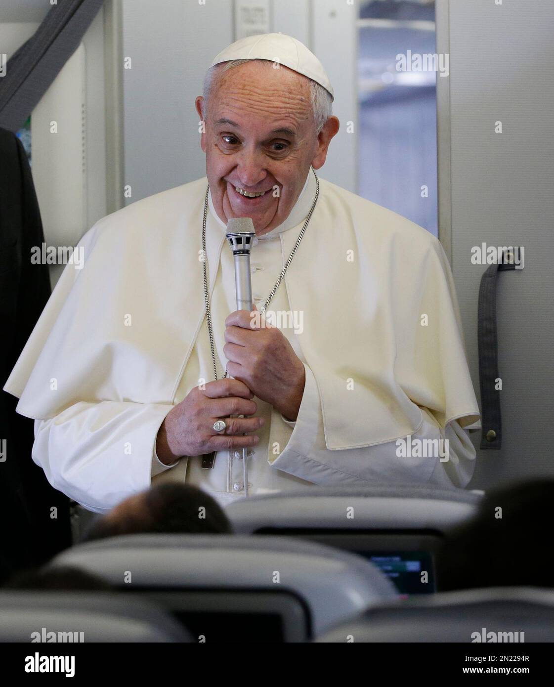 Pope Francis meets the journalists aboard the papal airplane on the ...