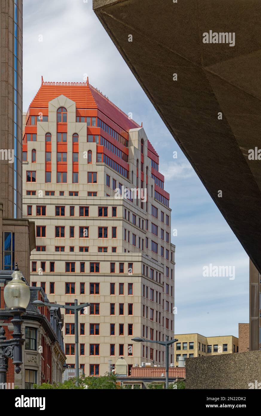 Boston Financial District: 99 Summer Street’s distinctive red crown ...