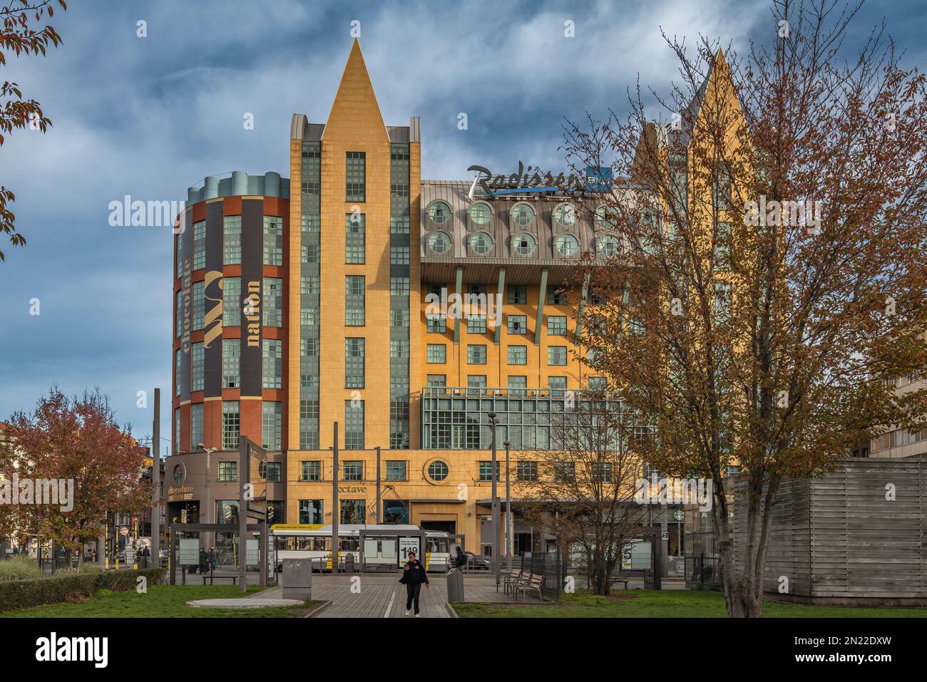 Downtown Antwerp Park, Antwerp, Belgium Stock Photo - Alamy