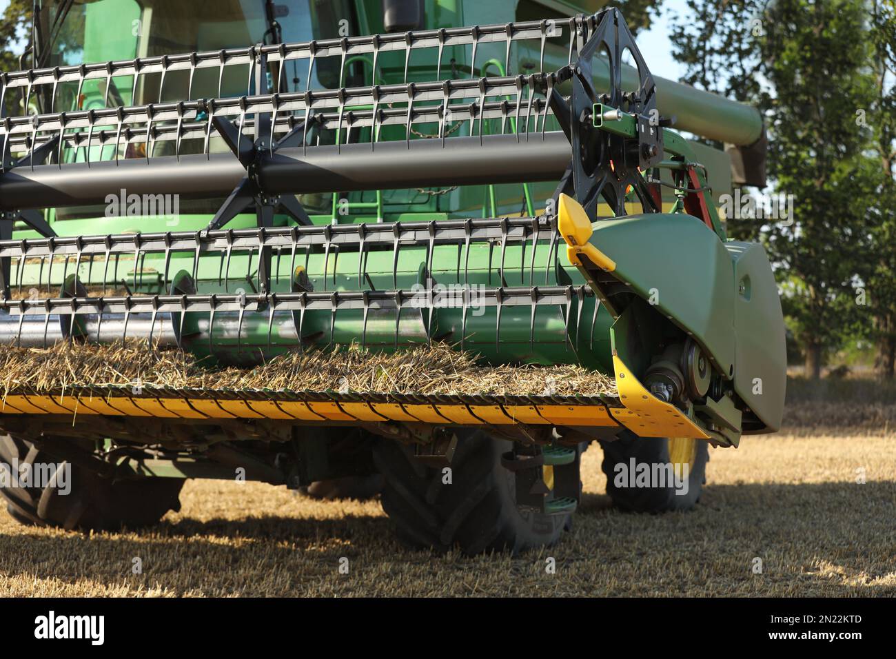 Harvester combine reel closeup harvesting hi-res stock photography and ...