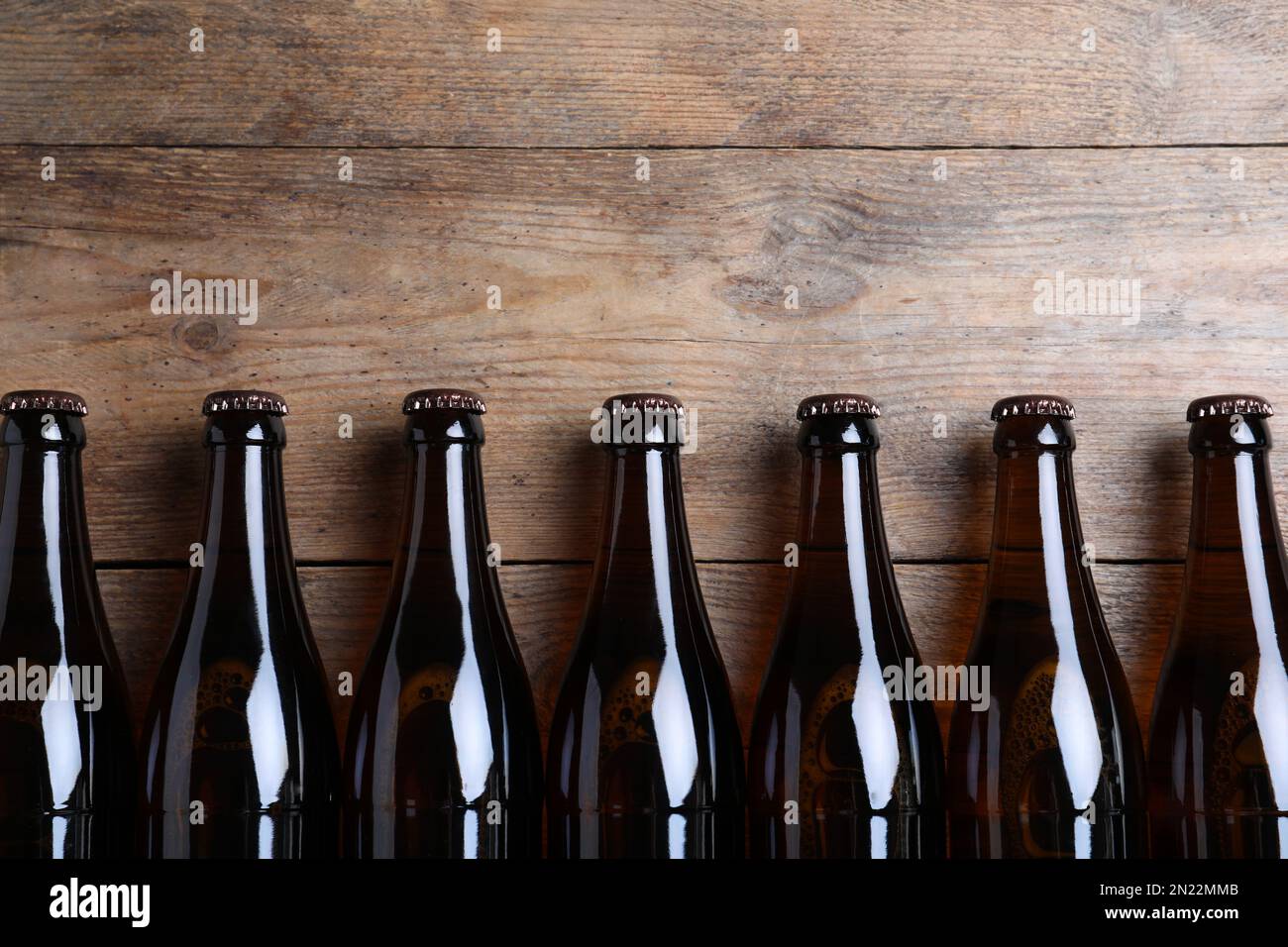 Row craft beer bottles table hi-res stock photography and images - Alamy
