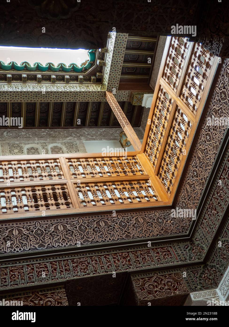 Medersa ben yousef marrakesh hi-res stock photography and images - Alamy