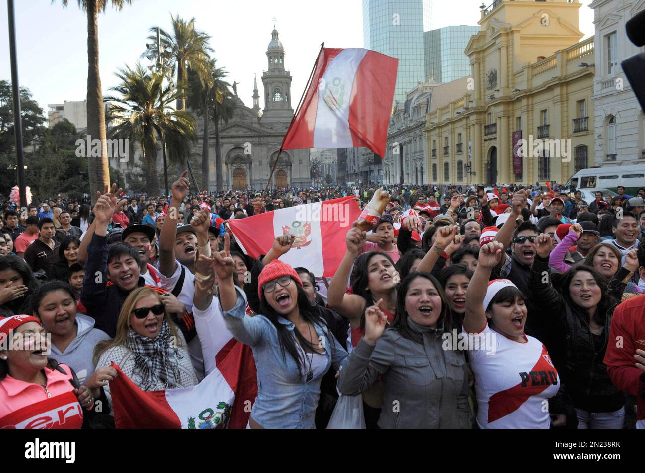Fans of Peru's national soccer team cheer in support of their team ...