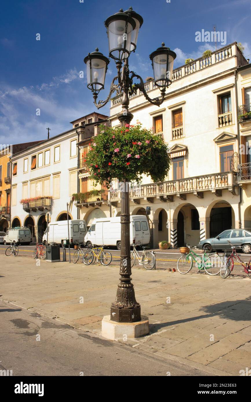 Padua, known as the city of Sant'Antonio, is a city rich in art ...