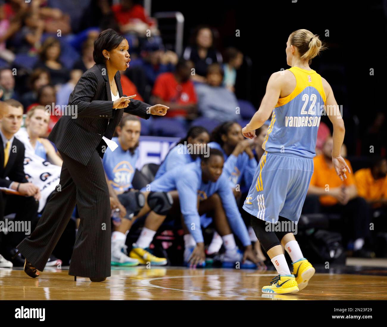 Chicago Sky head coach Pokey Chatman talks with guard Courtney ...