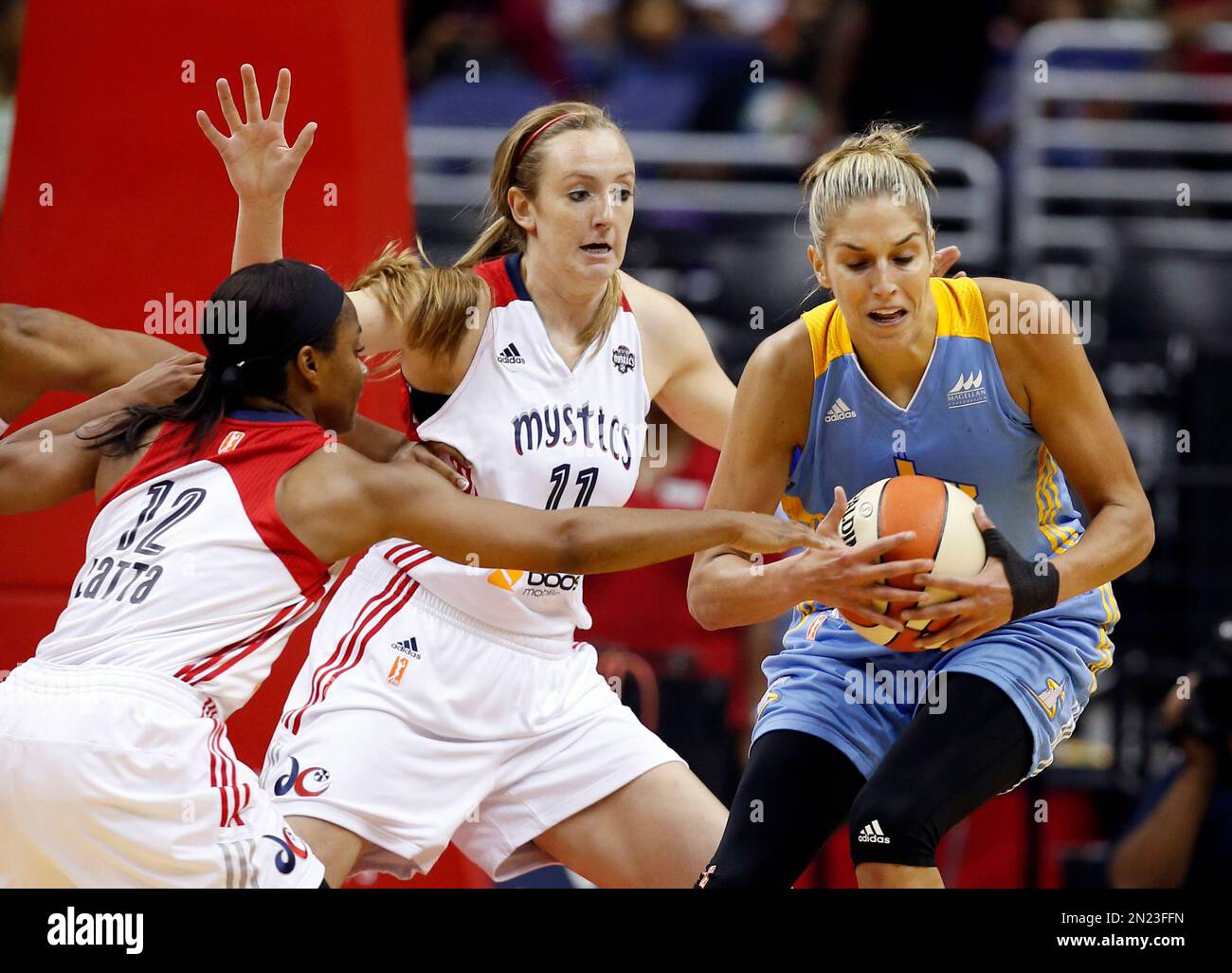 Washington Mystics guard Ivory Latta (12) and forward Ally Malott (11 ...