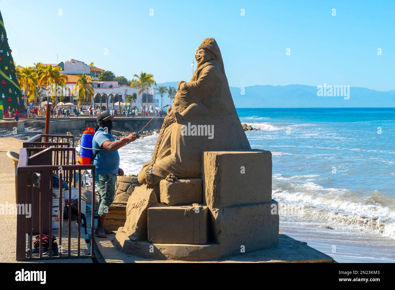 Elves on the beach hi-res stock photography and images - Alamy