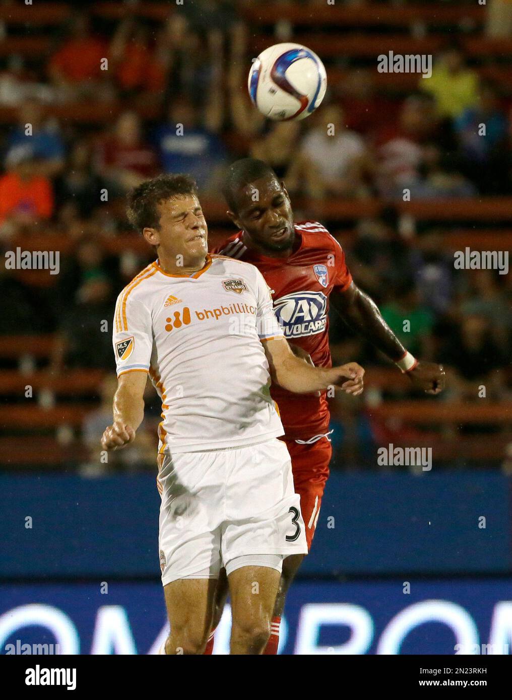 Houston Dynamo midfielder Rob Lovejoy (3) and FC Dallas forward Fabian ...