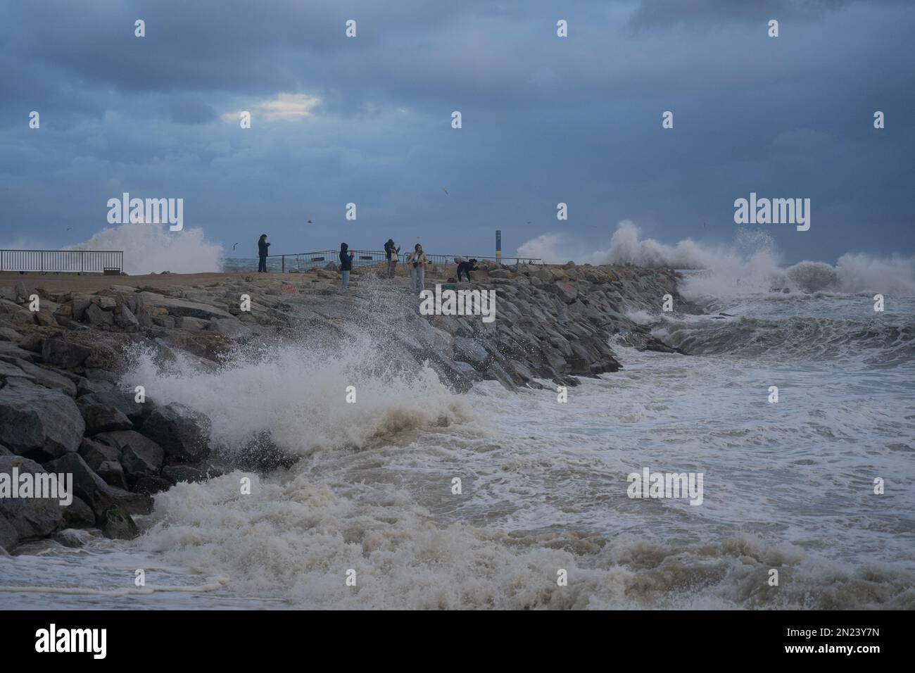 Barcelona, Barcelona, Spain. 6th Feb, 2023. The maritime storm hits the ...